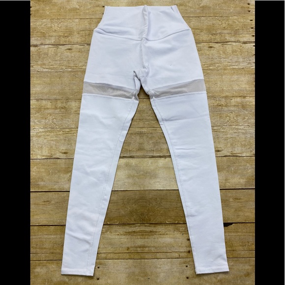 ALO Yoga | Pants & Jumpsuits | Nwot Alo Yoga White Legging With Mesh ...